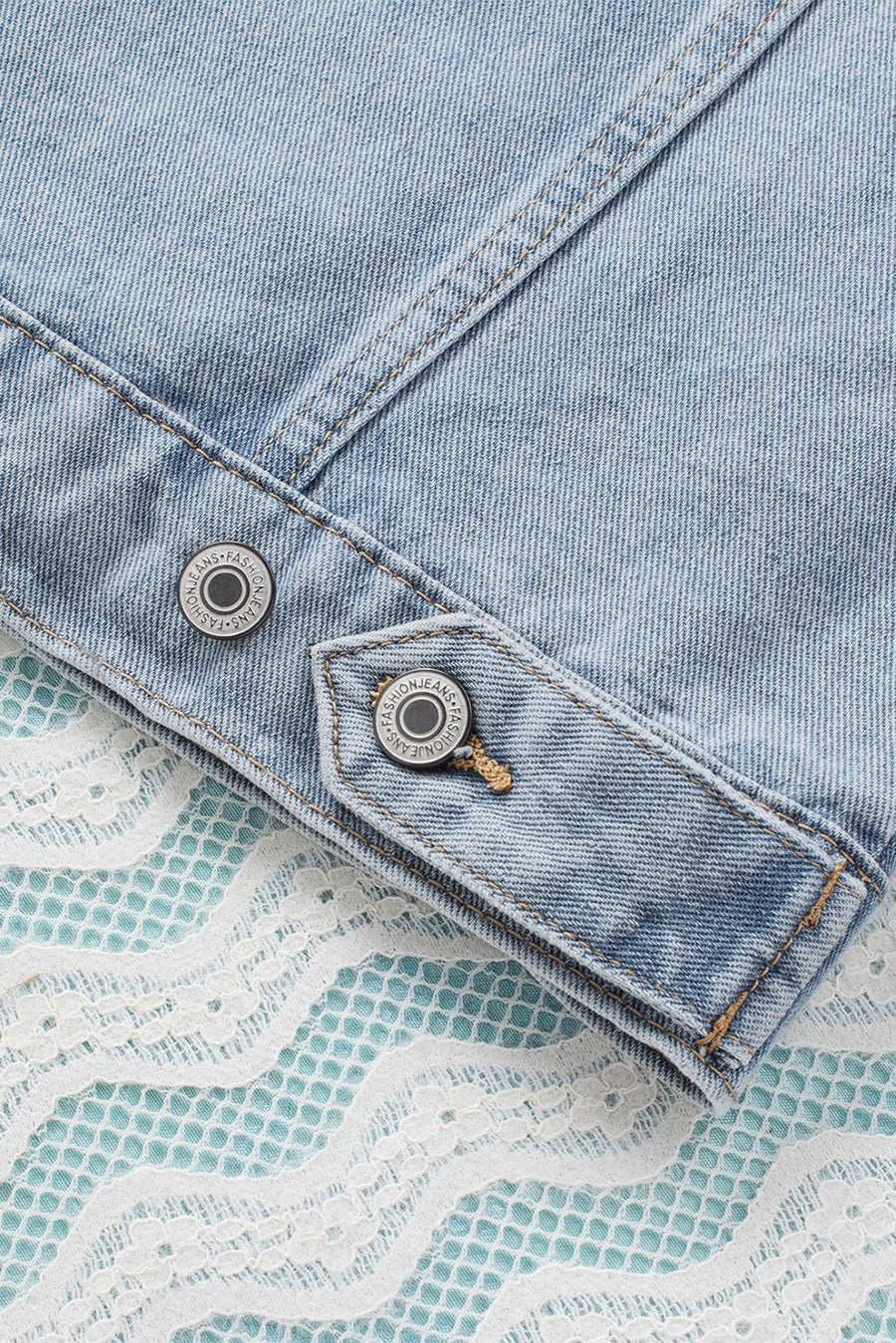 Button Closure Ripped Hooded Denim Jacket – ModeShe